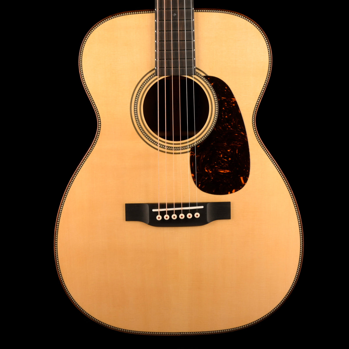 Martin Custom Shop 00-28 Deep Body Wild Grain East Indian Rosewood and ...