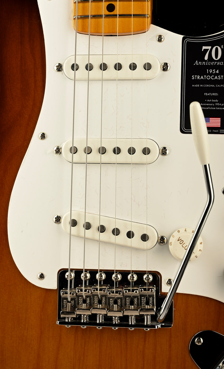 Fender 70th Anniversary American Vintage II 1954 Stratocaster 2-Color ...