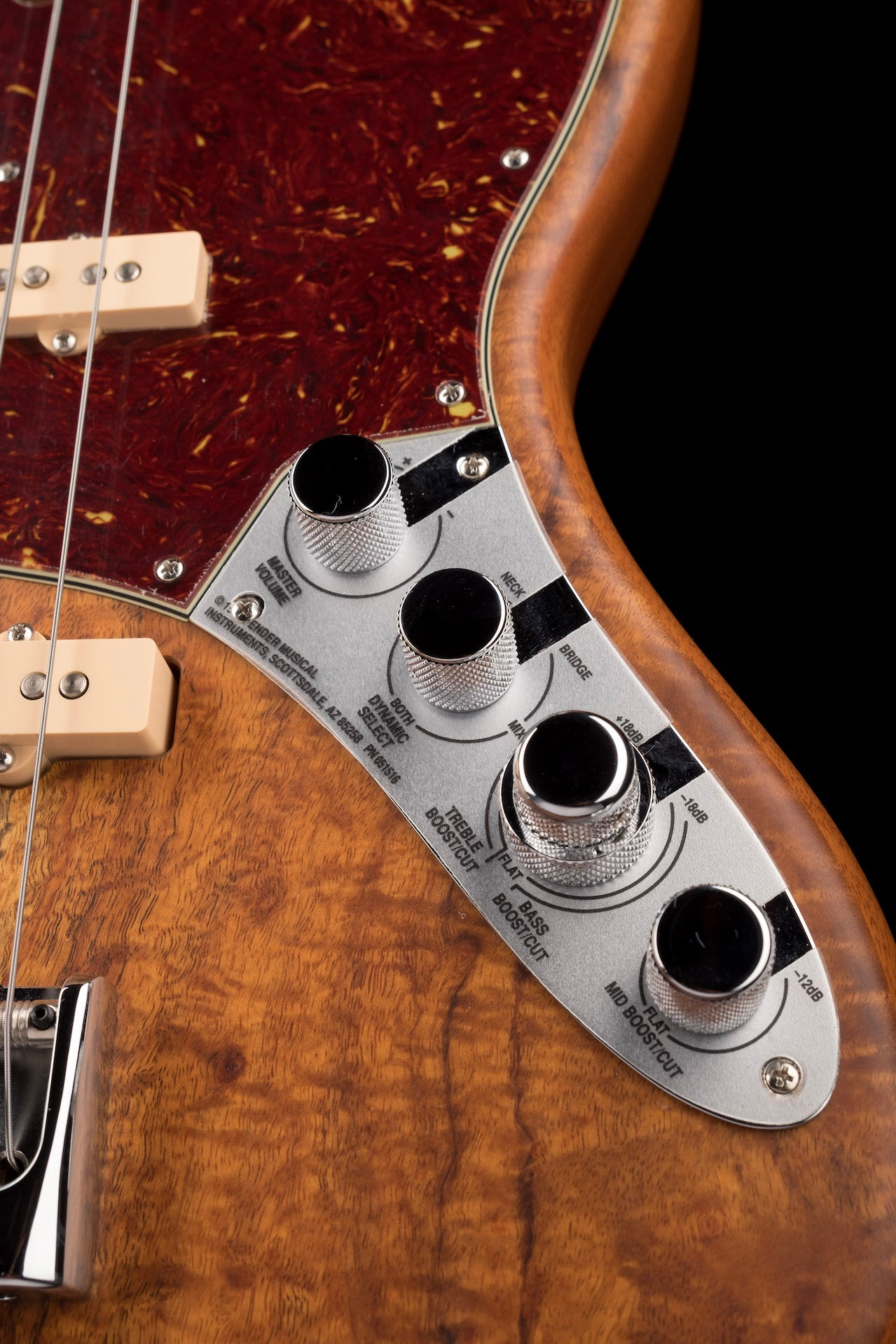 Fender Custom Shop Custom Classic Exotic Jazz Bass NOS Aged Natural ...