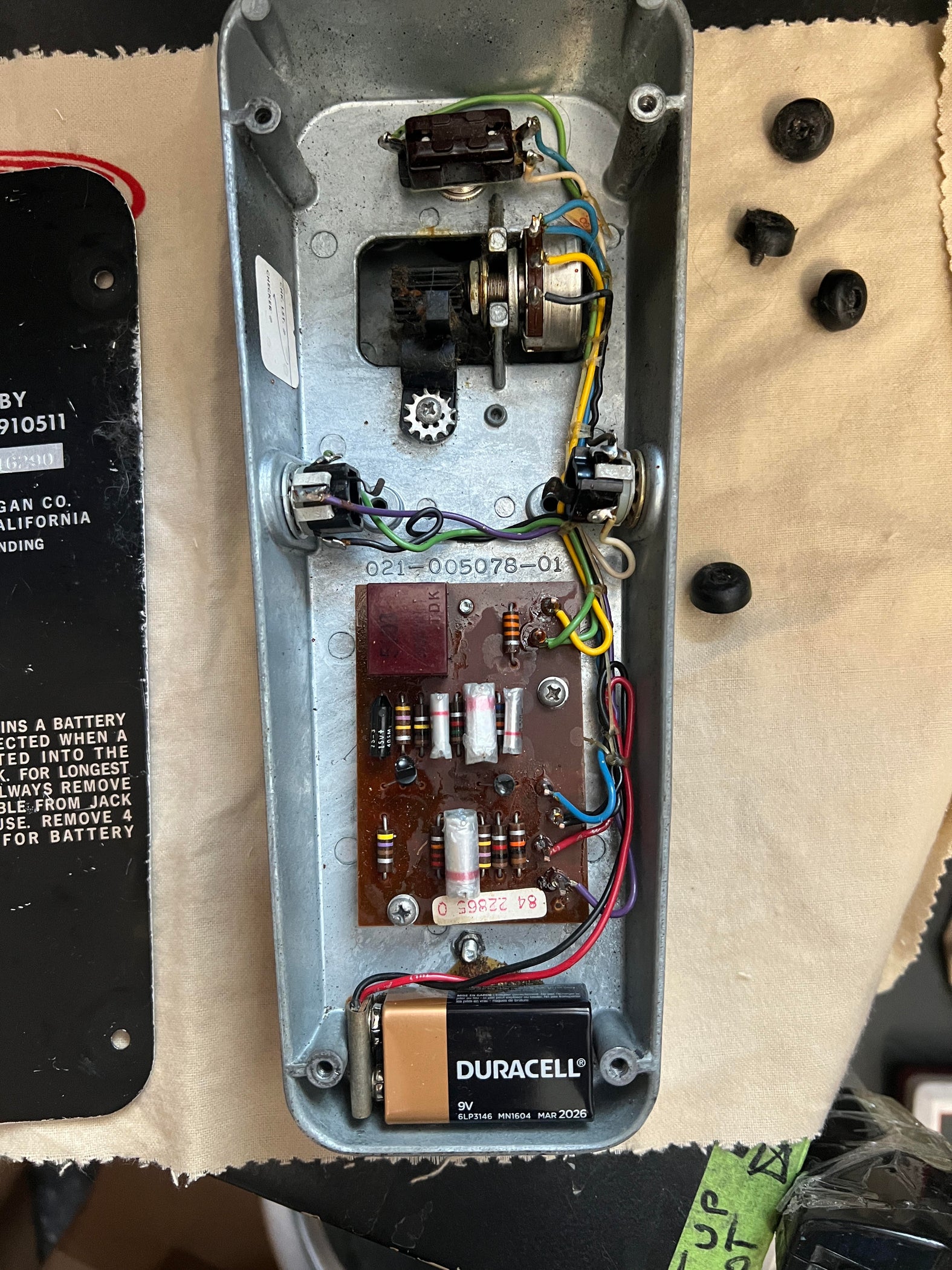 Vintage Thomas Organ Cry Baby Model 95 — Truetone Music