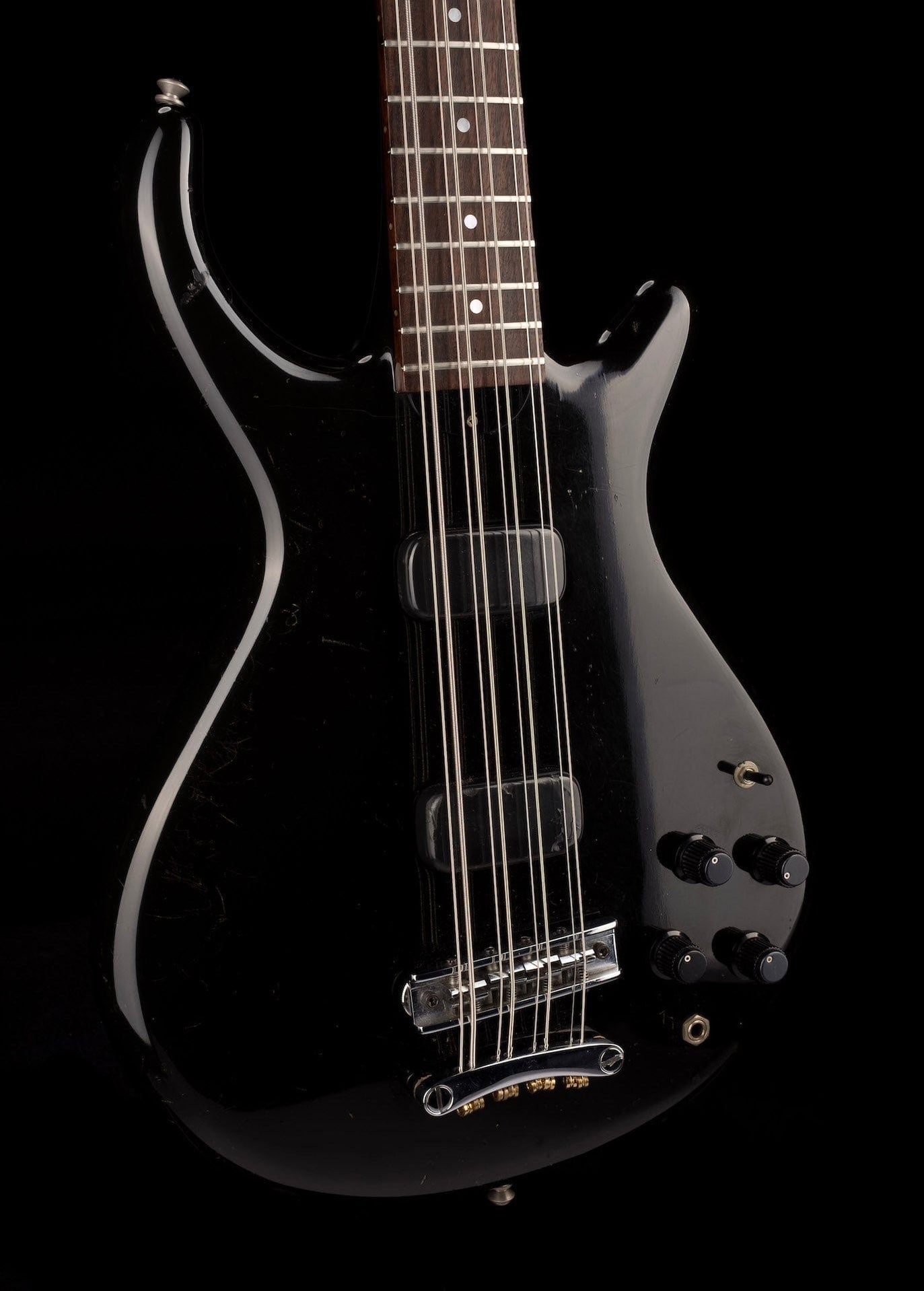 Pre Owned Veillette-Citron Standard 8-String Bass Black With Case ...