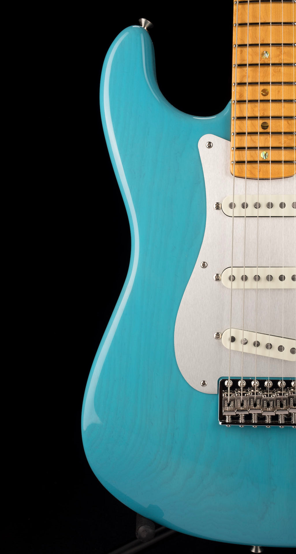 Fender Custom Shop 1957 Stratocaster NOS Taos Turquoise Transparent ...