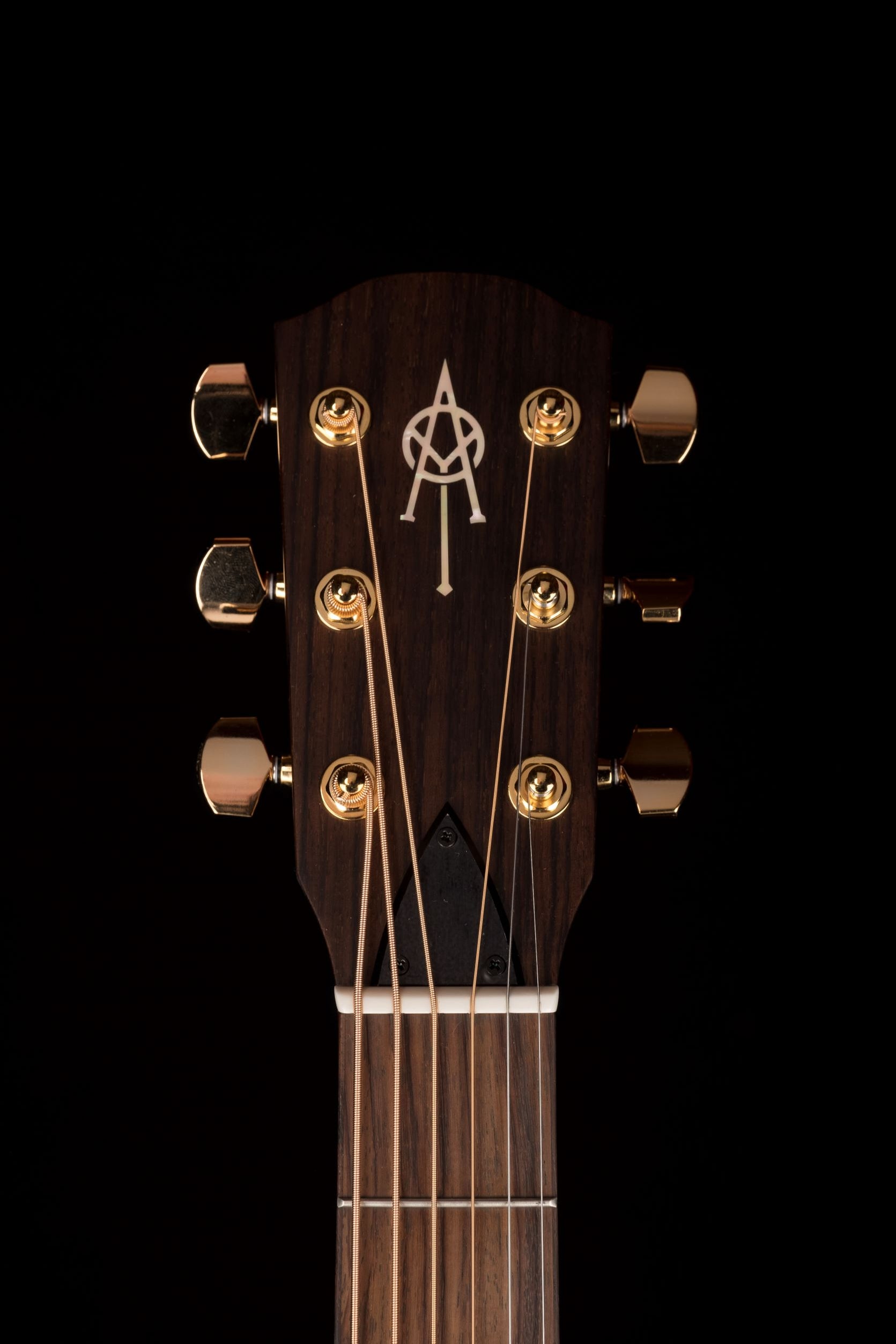 Alvarez Yairi Standard YB70 Baritone Sitka/Rosewood With Case ...