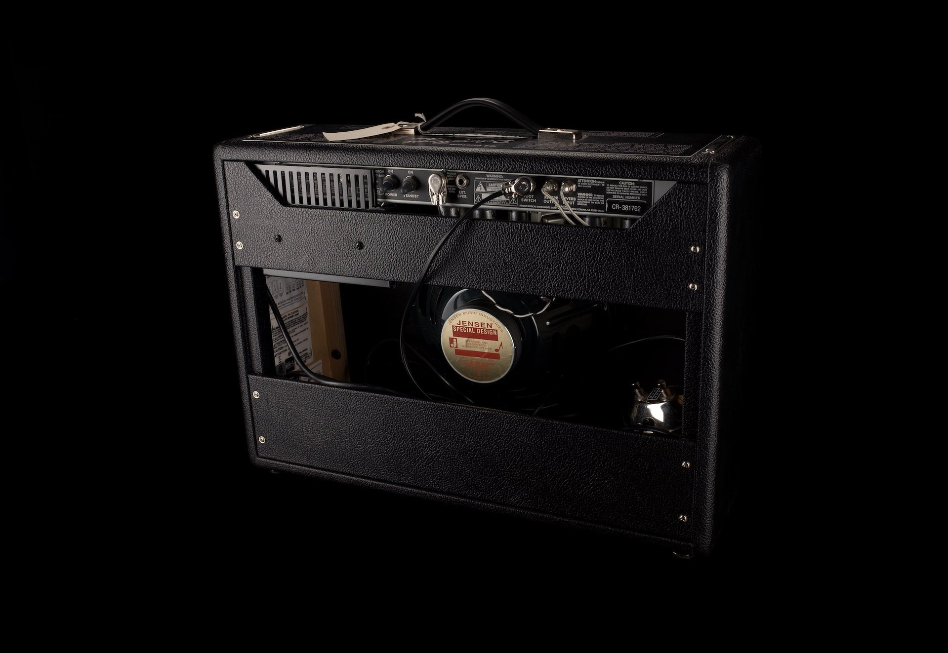 Pre Owned Fender '64 Custom Deluxe Reverb Hand-wired Guitar Amp Combo ...