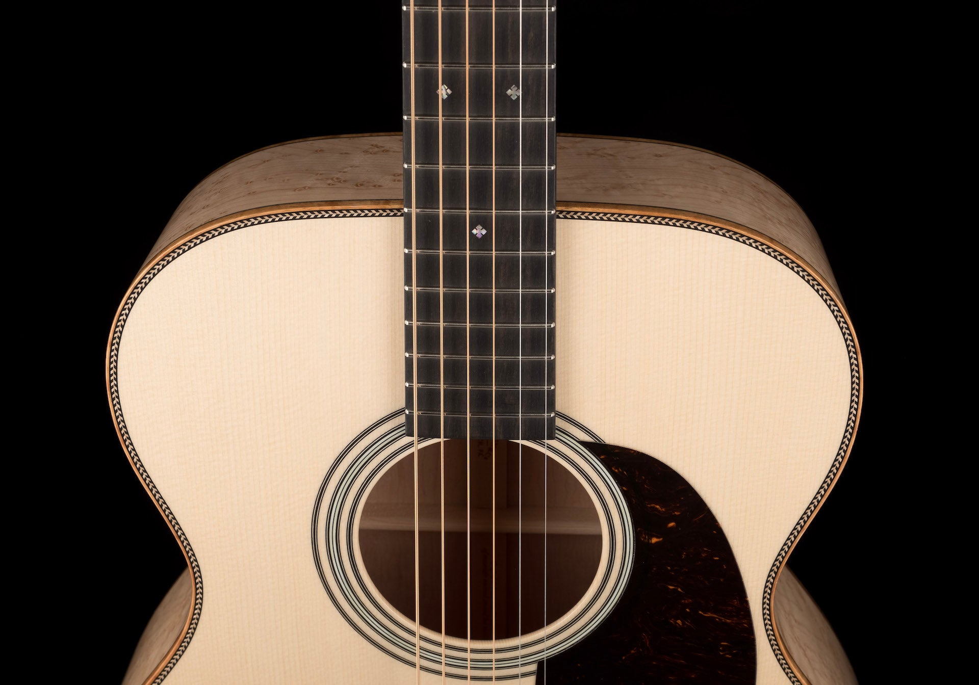 Martin Custom Shop 000-28 Birdseye Maple Acoustic Guitar — Truetone Music