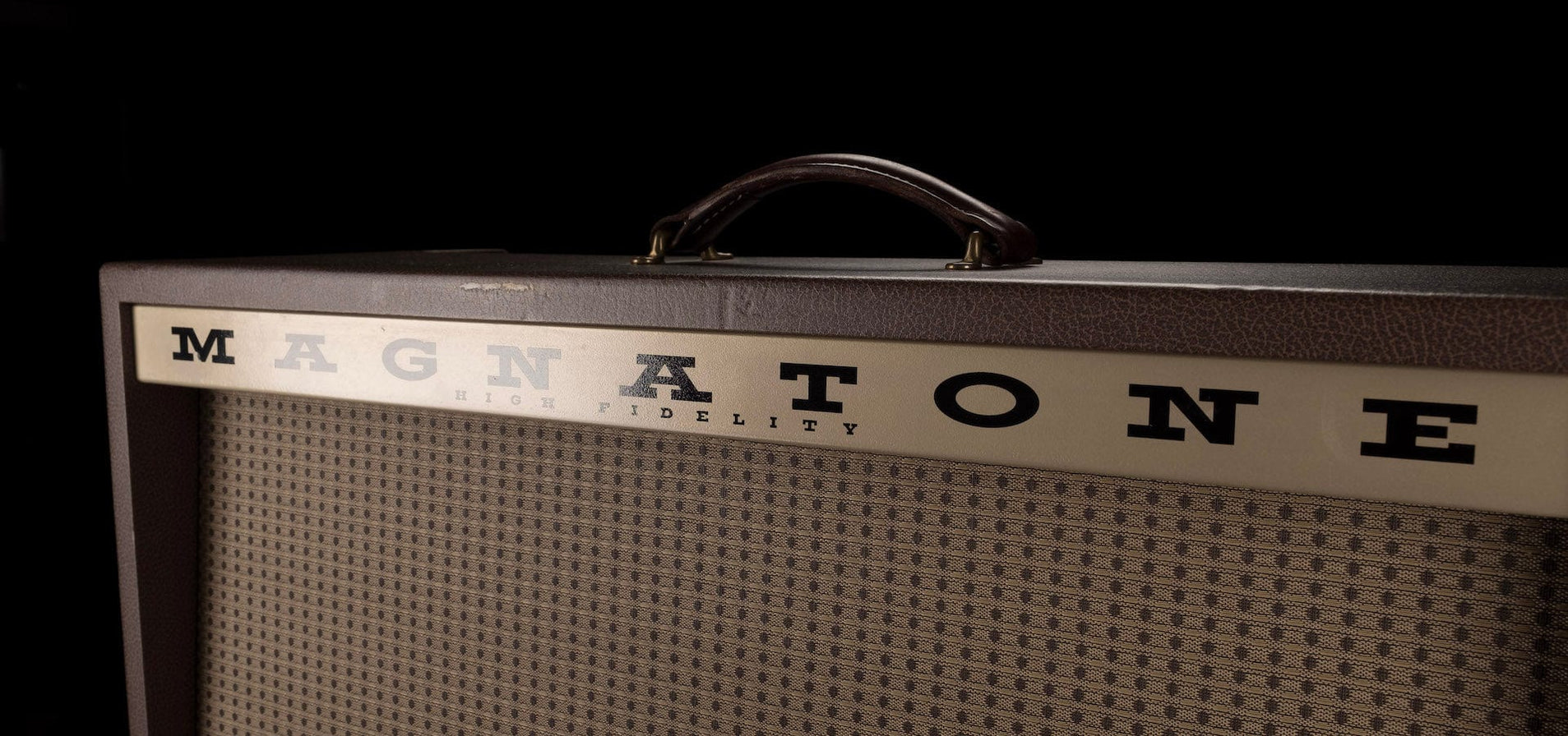 Used Magnatone Stereo Twilighter with Footswitch and Expression Pedal ...