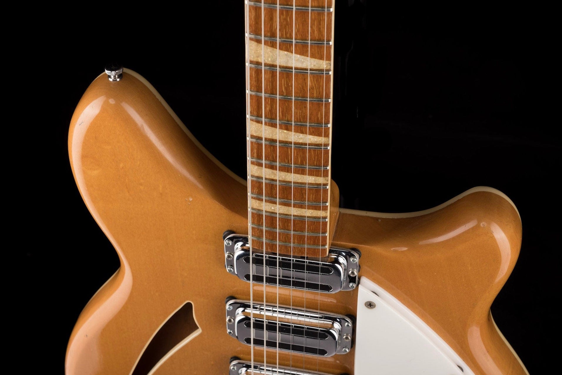 Vintage 1968 Rickenbacker 370/6 Maple Glo With New Silver Vintage-Styl ...