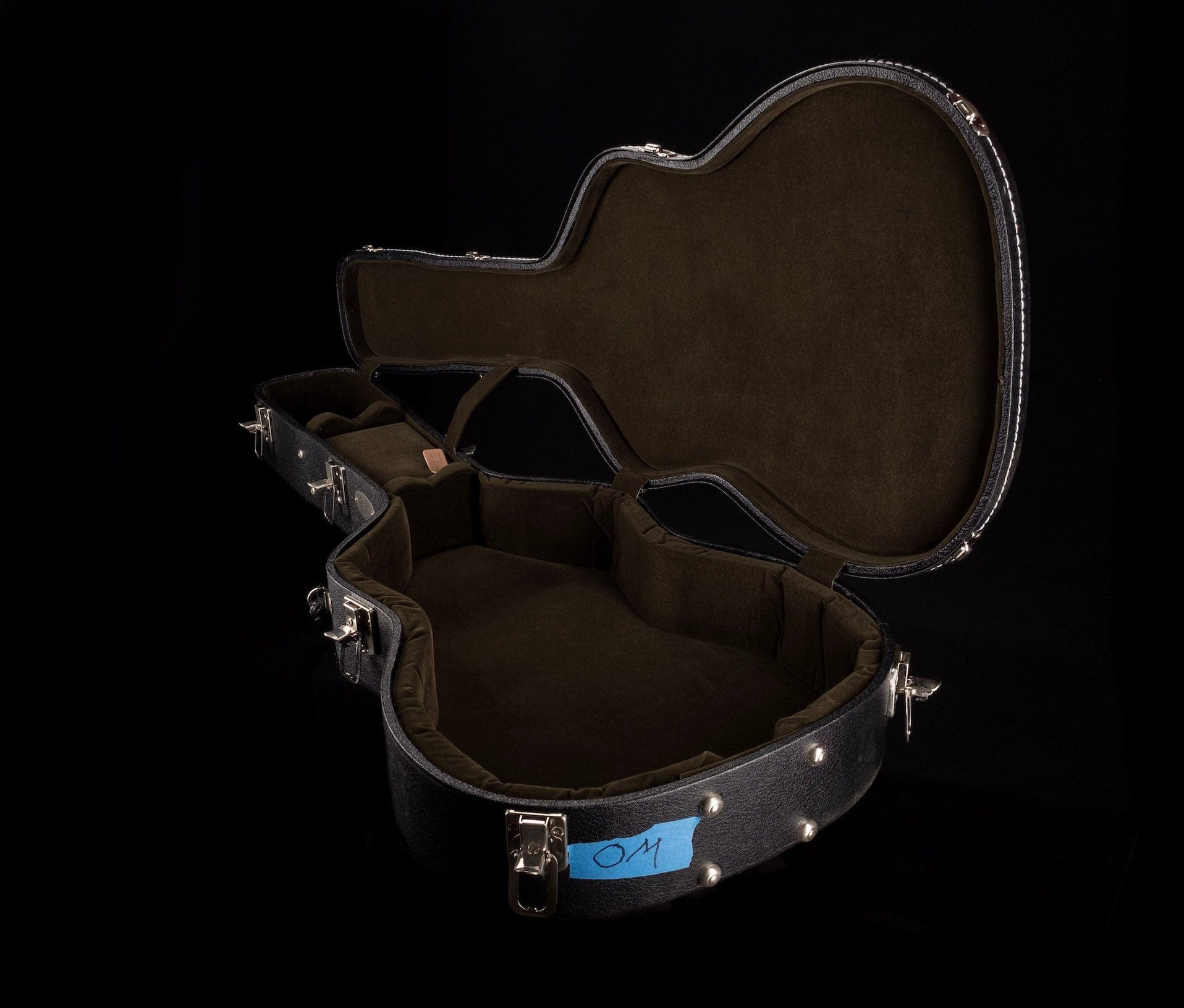 Used Collings OM Acoustic Hardshell Case — Truetone Music