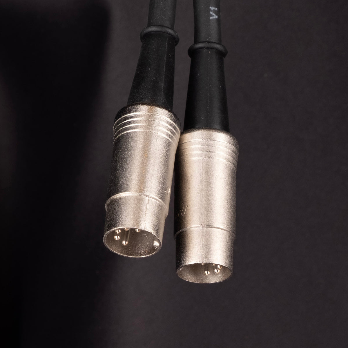 Quantum Audio Designs MIDI Cable QM-10 10ft. Green — Truetone Music