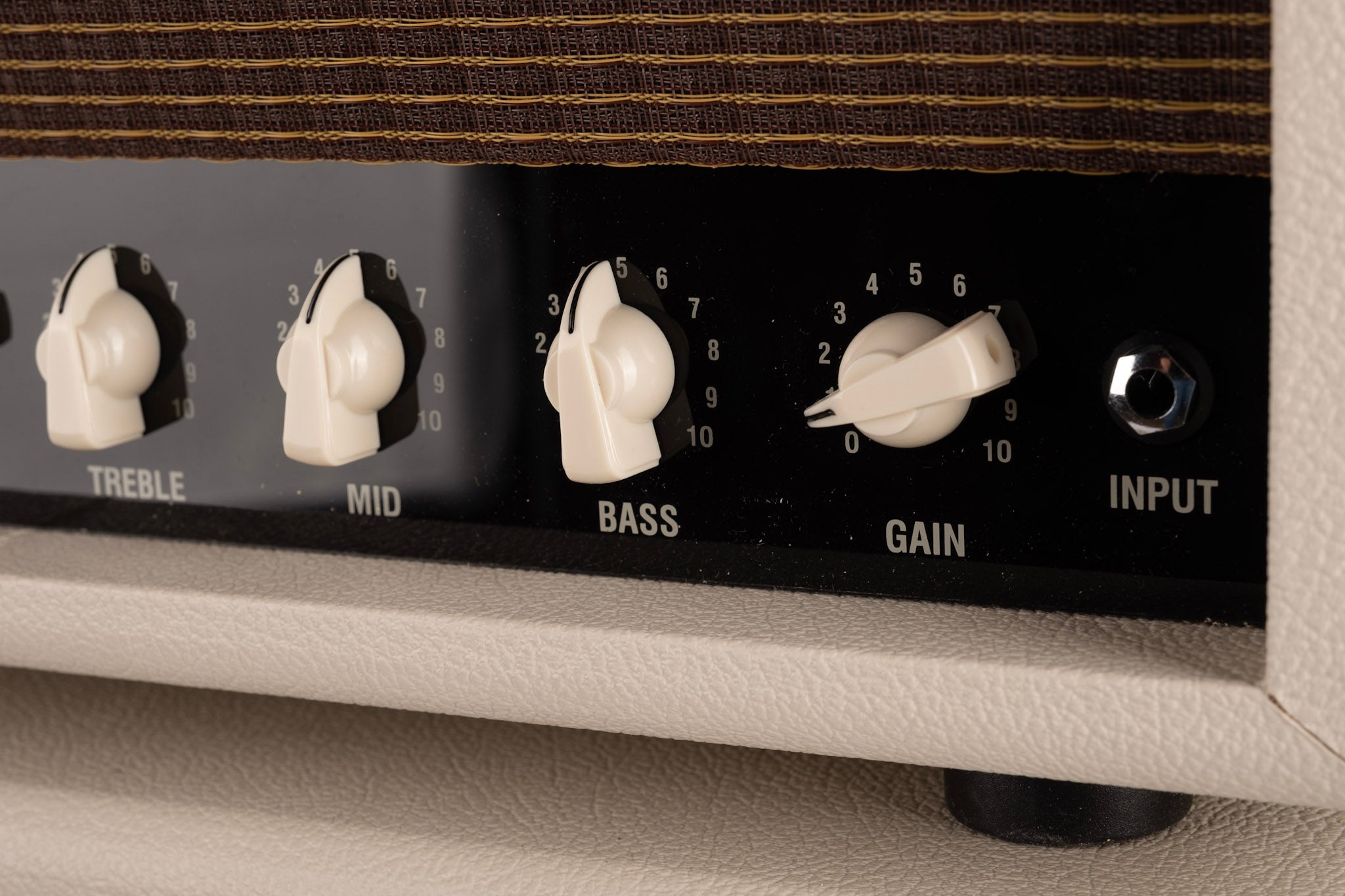 Pre Owned Hook Wizard Guitar Amp Head And Matching 112 Cabinet Guitar ...