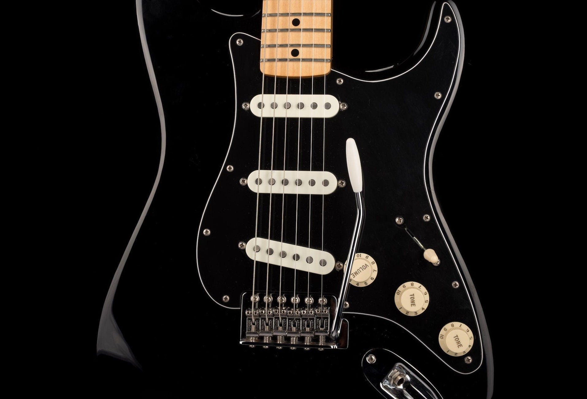 Used Fender Special Run Standard Strat With Custom Shop Pickups Black ...