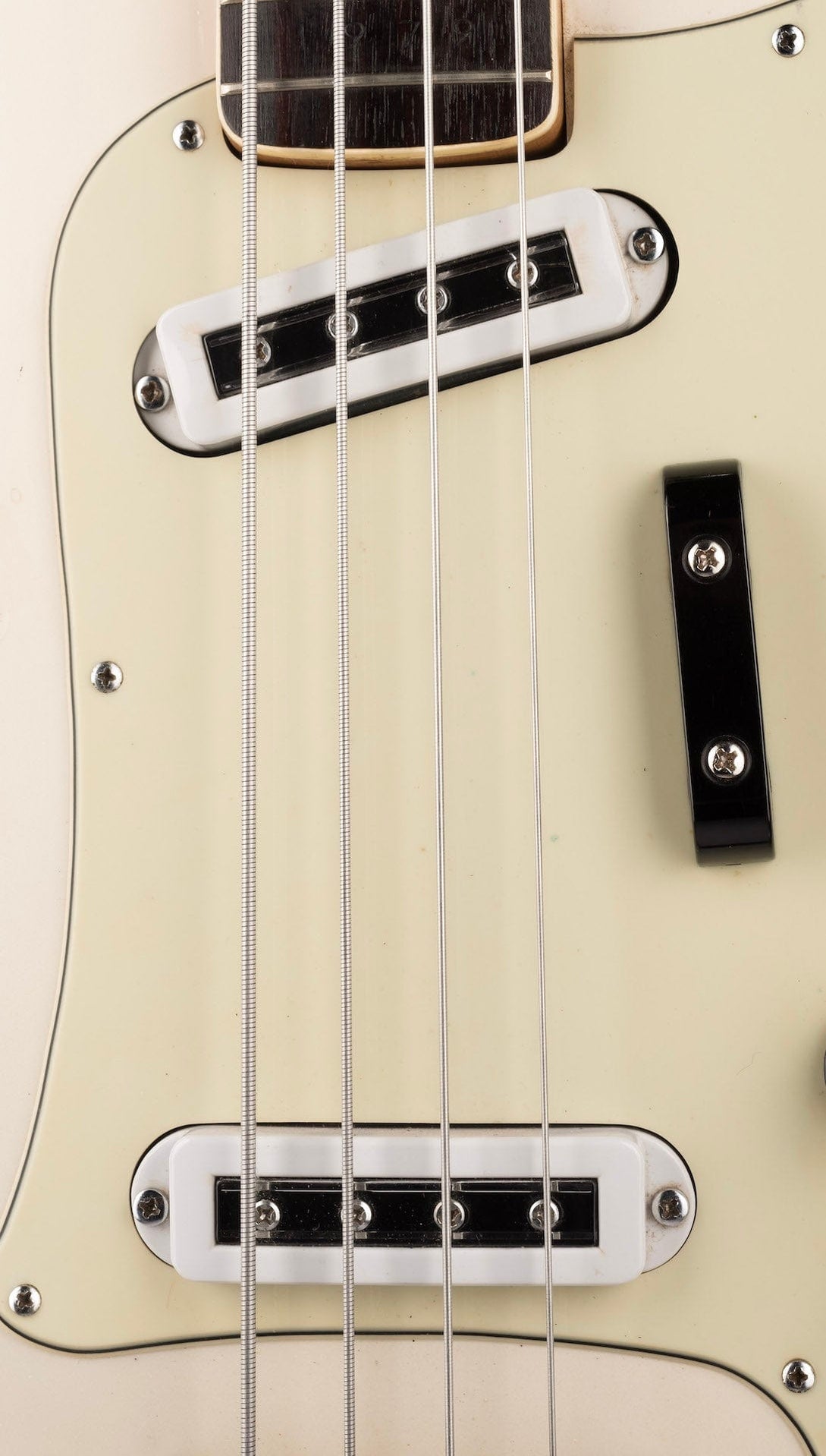Vintage 1968 Yamaha SB-5A White “Flying Samurai” Bass With Hard Case ...