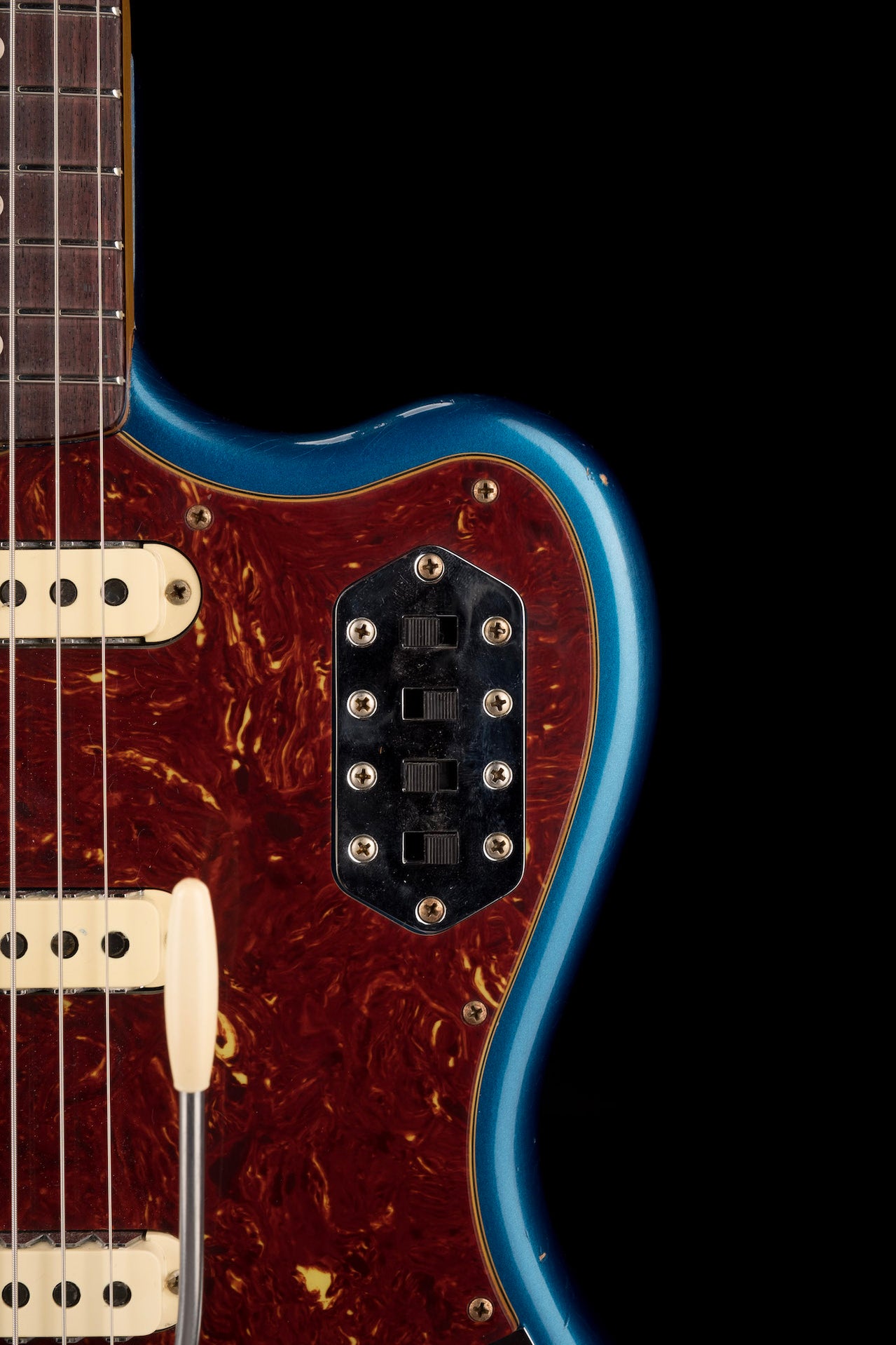 Fender Custom Shop 1960's Bass VI Journeyman Relic Aqua Marine Metalli ...