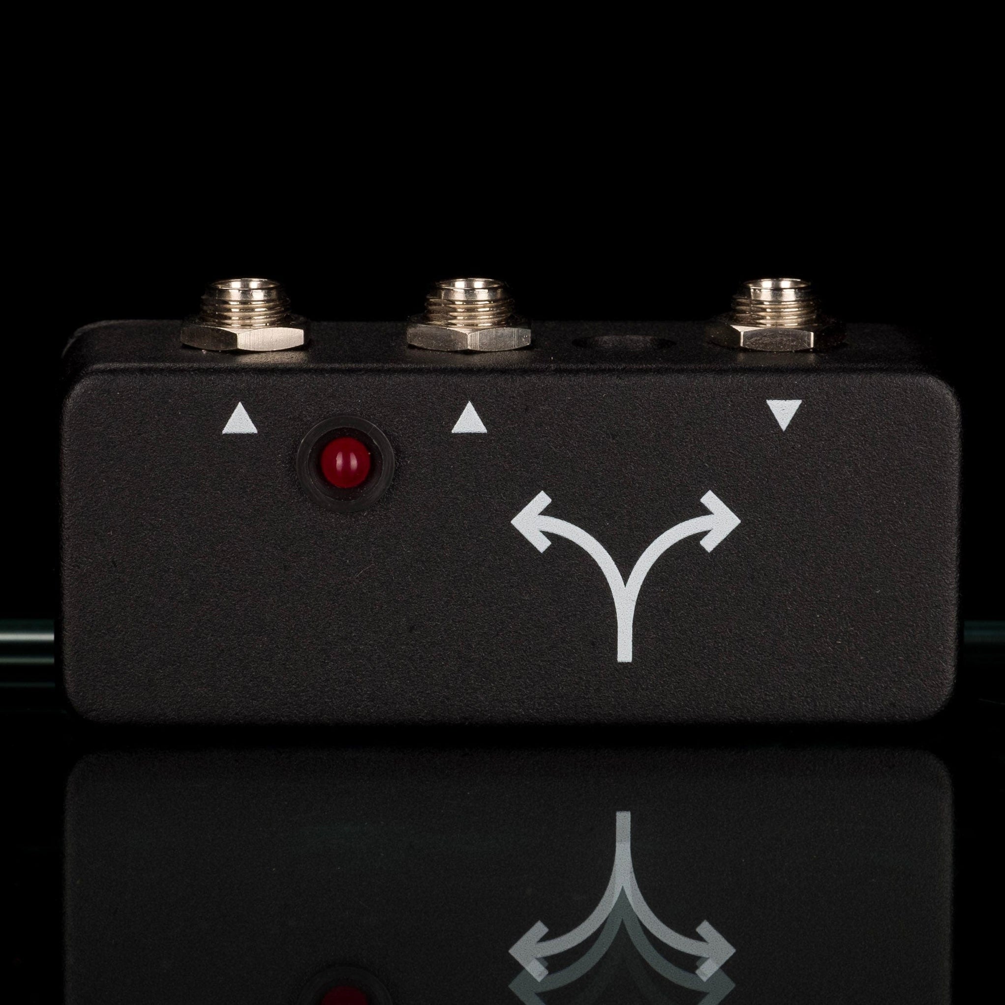 Used JHS Buffered Splitter Pedal With Box — Truetone Music