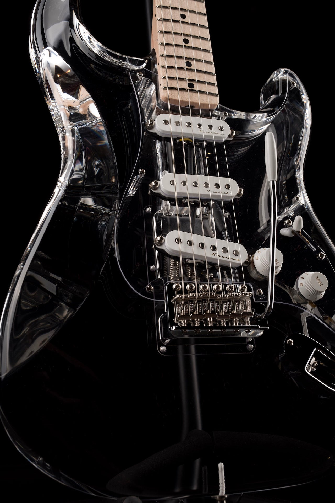 Fender Custom Shop Masterbuilt Scott Buehl Acrylic Stratocaster Clear ...