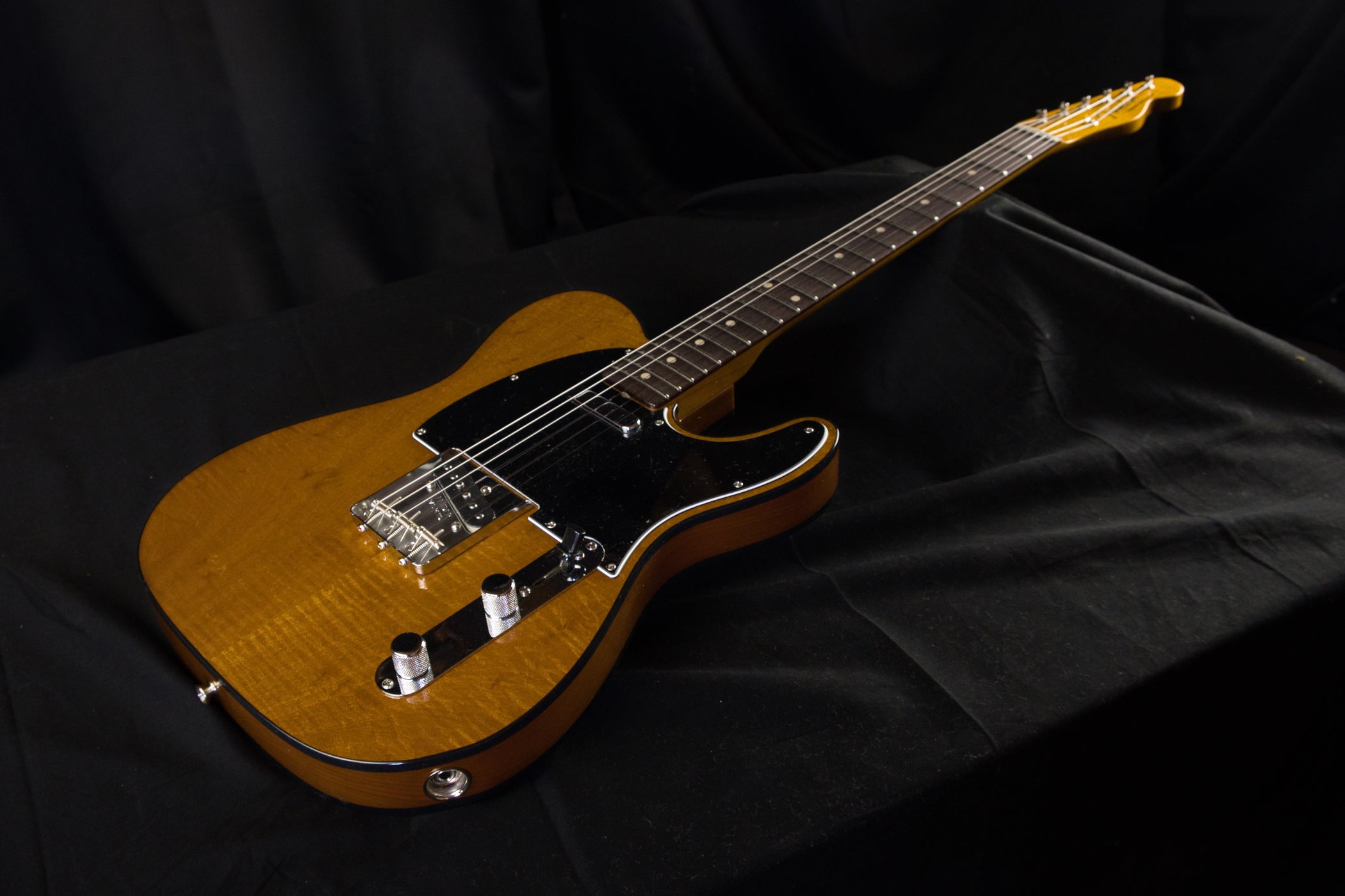 Fender Custom Shop Exclusive NOS 1960 Telecaster Custom Flame Mahogany ...