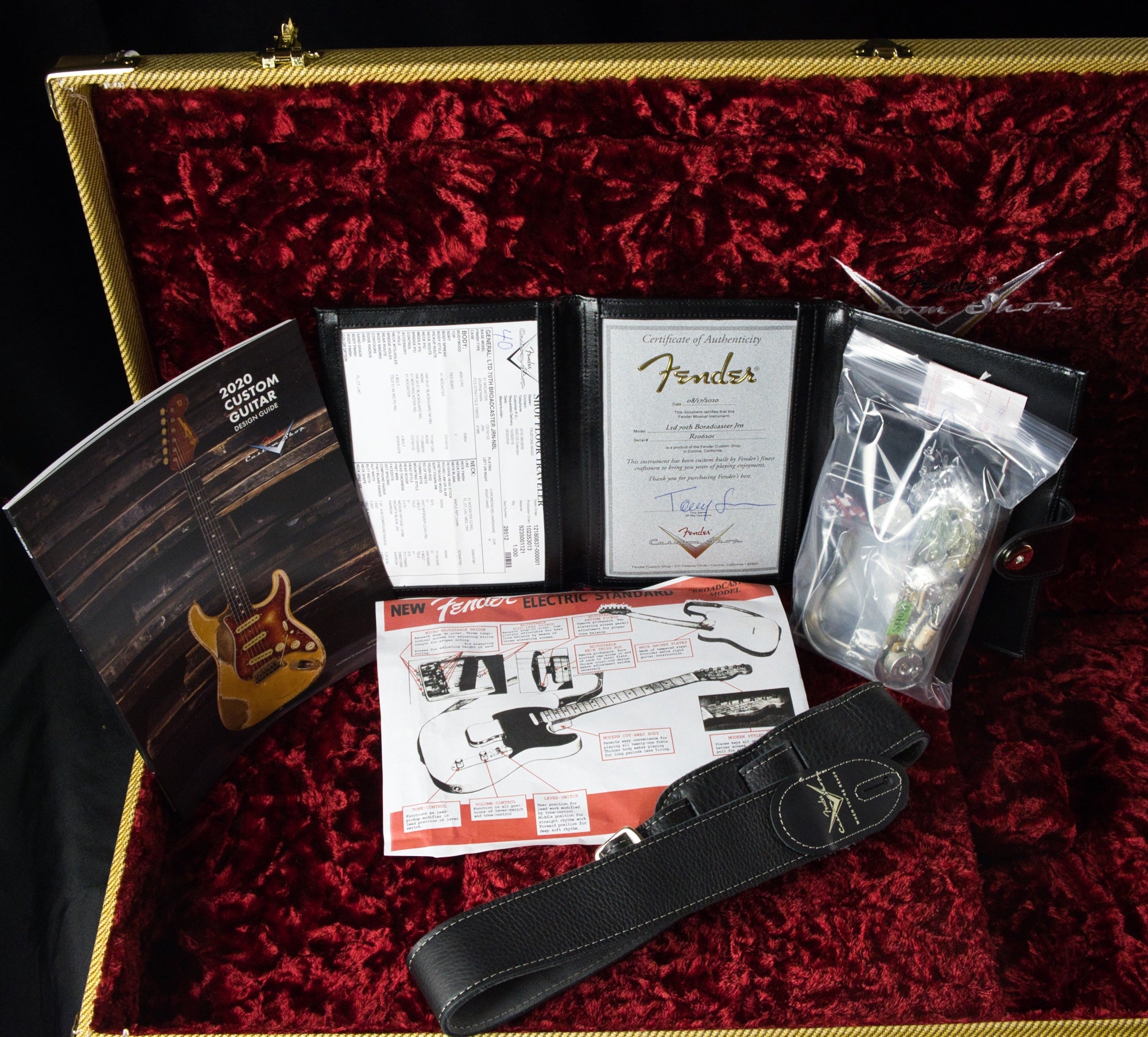 Fender Custom Shop Limited Edition 70th Anniversary 1950 Broadcaster J ...